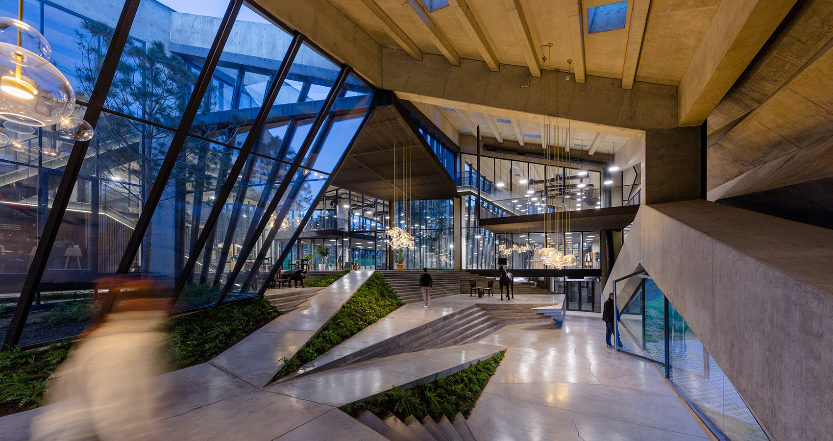 Uma fábrica de café incrível e nunca antes vista - e o interior esconde ...