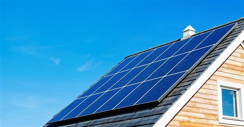 Comprar painéis solares para casa? Famílias vão ter novo apoio ...