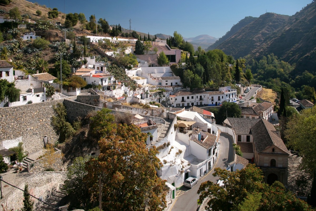Escondido debaixo da terra: o mistério do Sacromonte — idealista/news