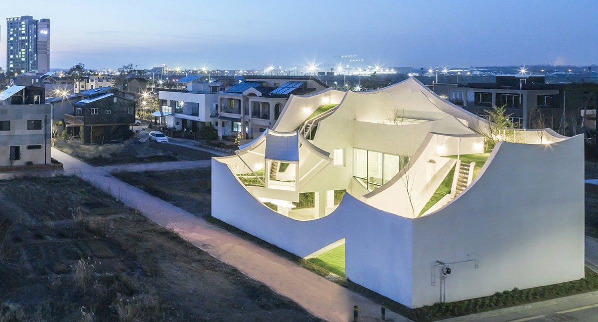 A “casa voadora”, uma mansão de altos voos para um piloto e sua família ...