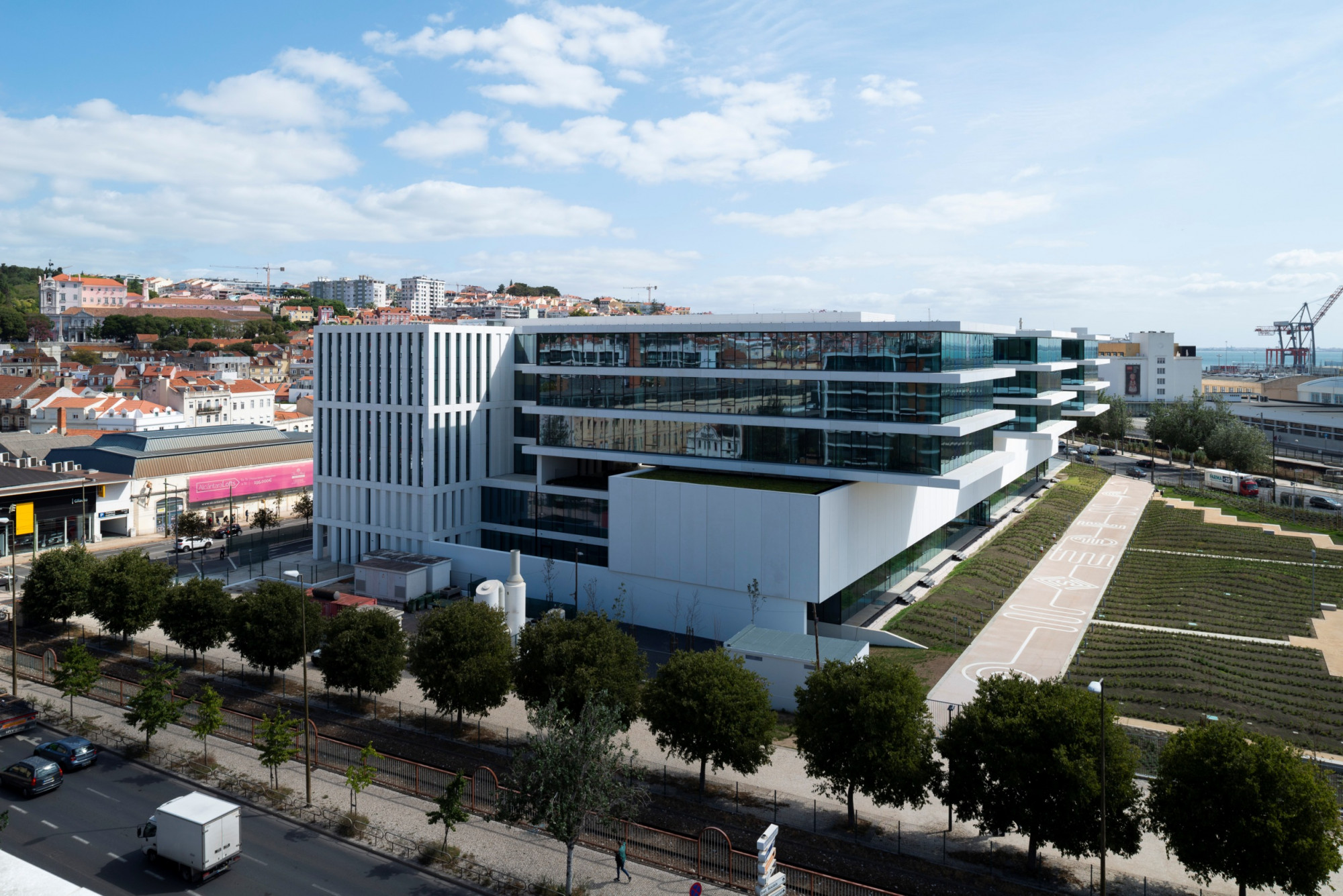 Novo hospital CUF Tejo em números: um edifício de 170 milhões e mais de ...