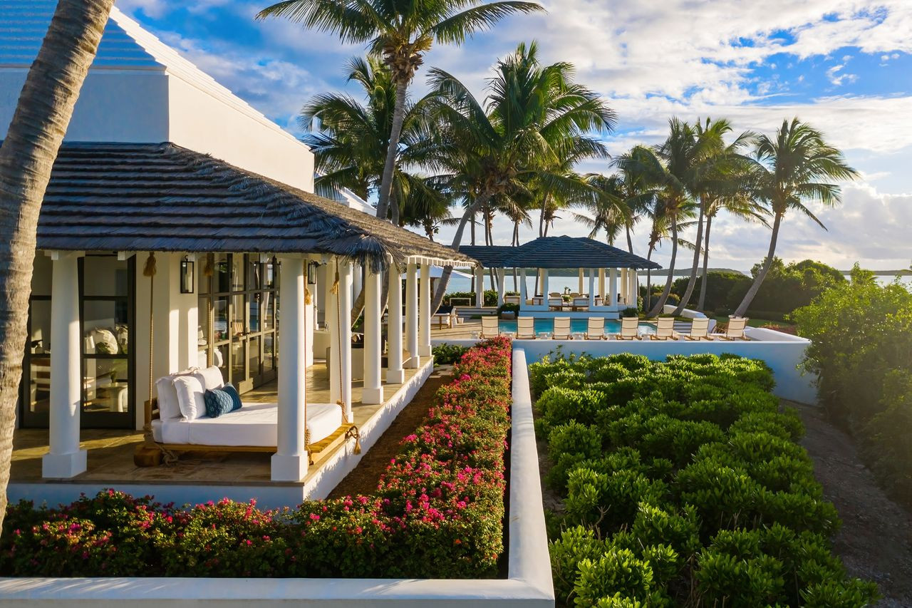 Cumprir o sonho de ter uma mansão numa ilha privada nas Caraíbas ...