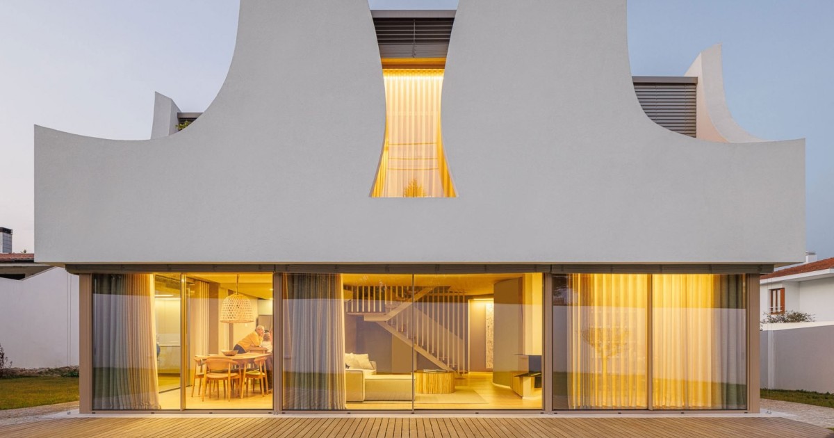 A stunning flower-shaped designer house in Porto — idealista/news
